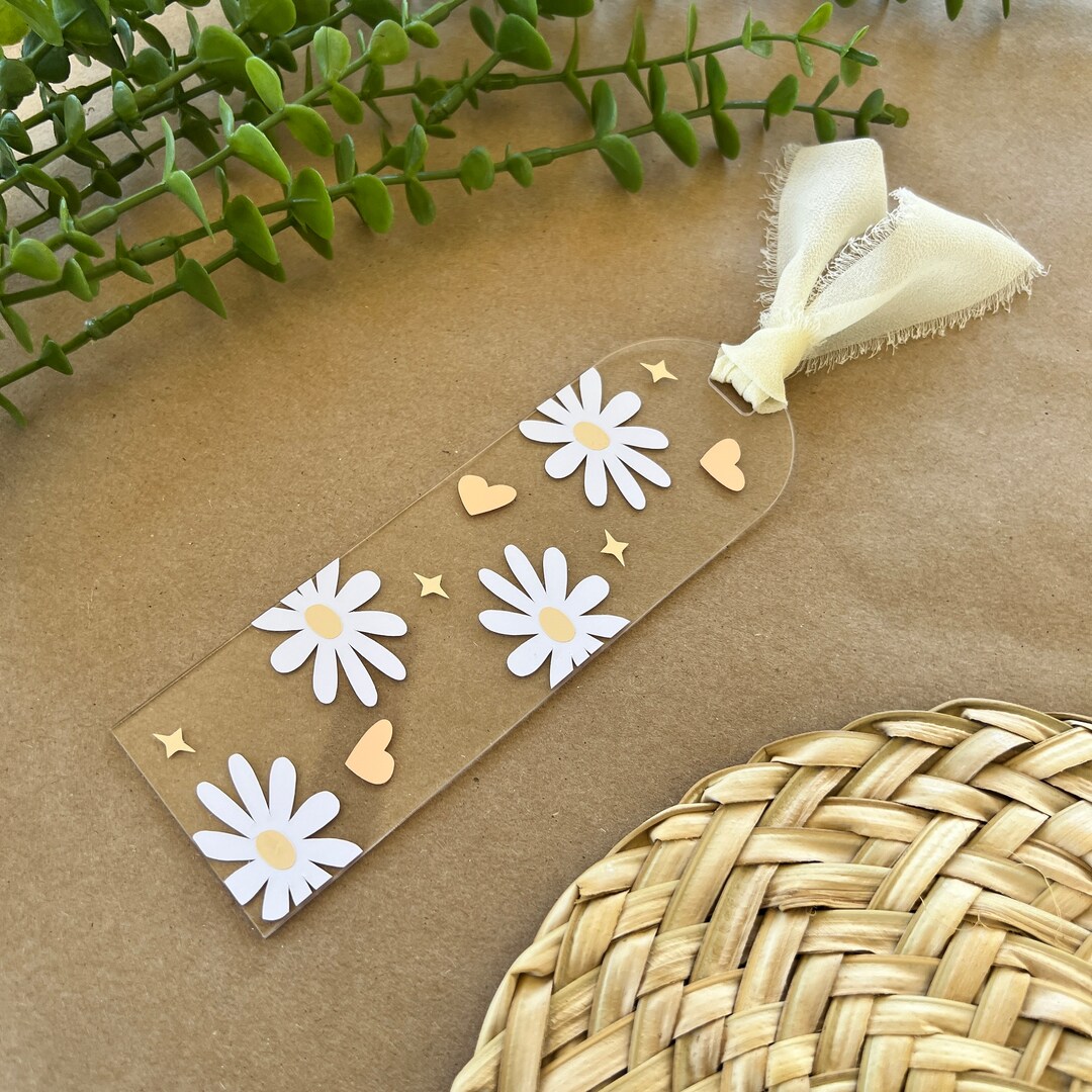 Daisy Flower Bookmark: Acrylic Reader Gift With Tassel - Etsy