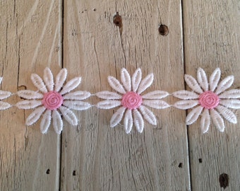 Daisy Trim - Etsy