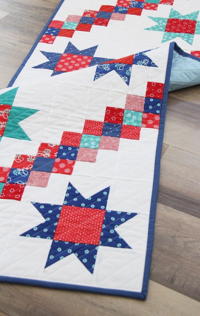 Modern Holiday Table Runners Pattern, PDF - Etsy