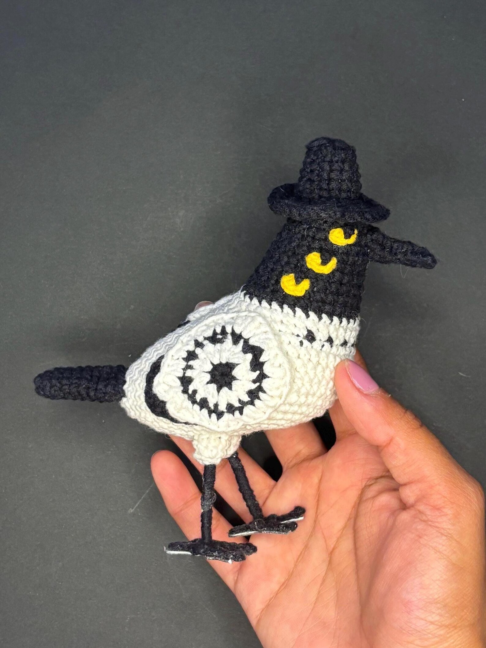 Crochet Sussie the Magpie PDF Pattern | Amigurumi Plushie, Kpop Demon ...