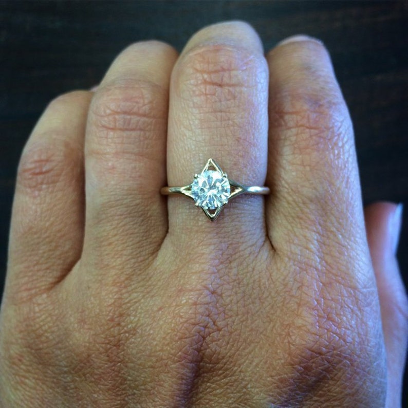 Celestial Star Ring medium Size - Etsy