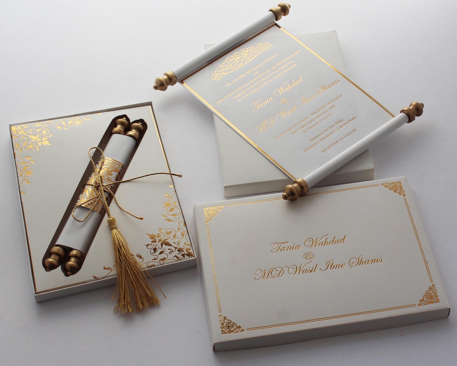 Unique Scroll Wedding Invitation: Gold Foil, Acrylic Card - Etsy