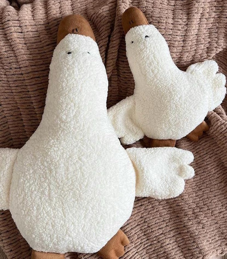 Baby Comforter Mrs Goose | Goose Plush, Plush Toy, Goose Plushie, Goose ...