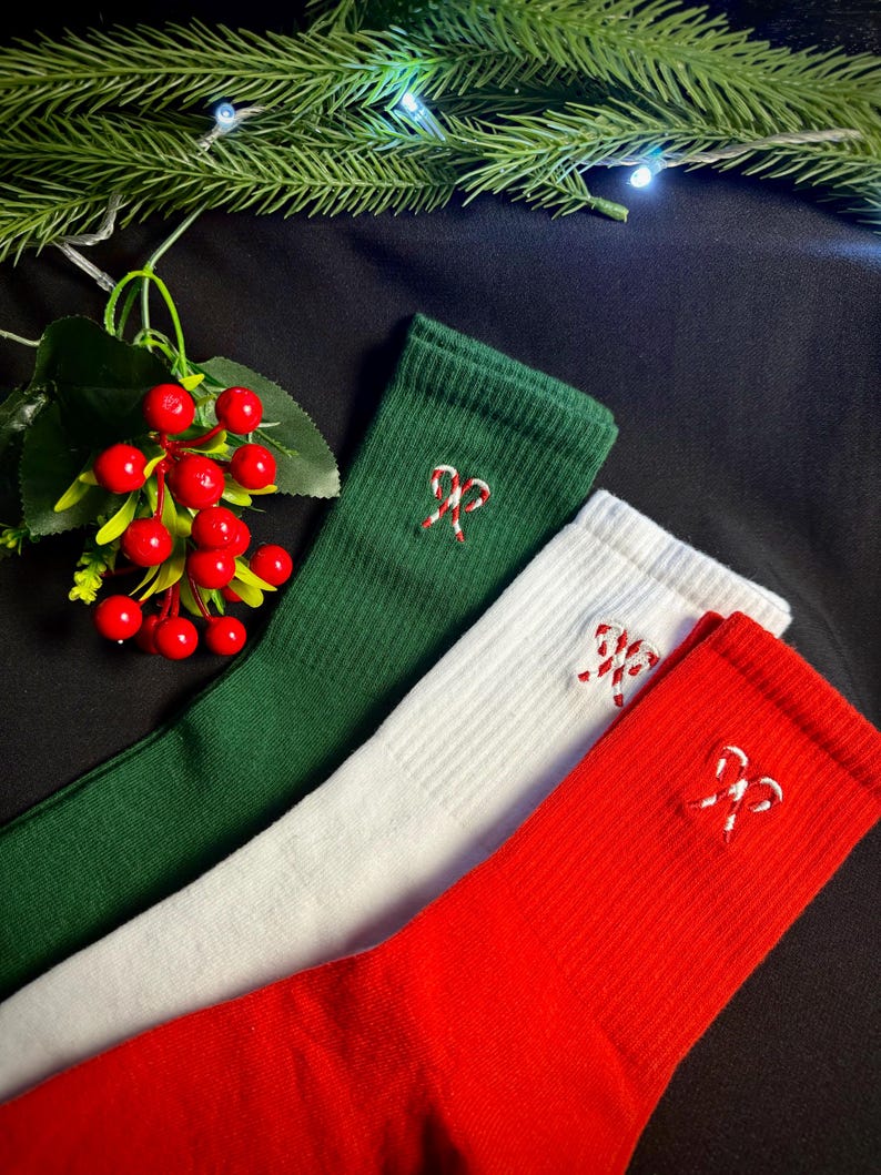 Festive Christmas Sock Gift Set – Holiday-themed Cozy Socks Green ...