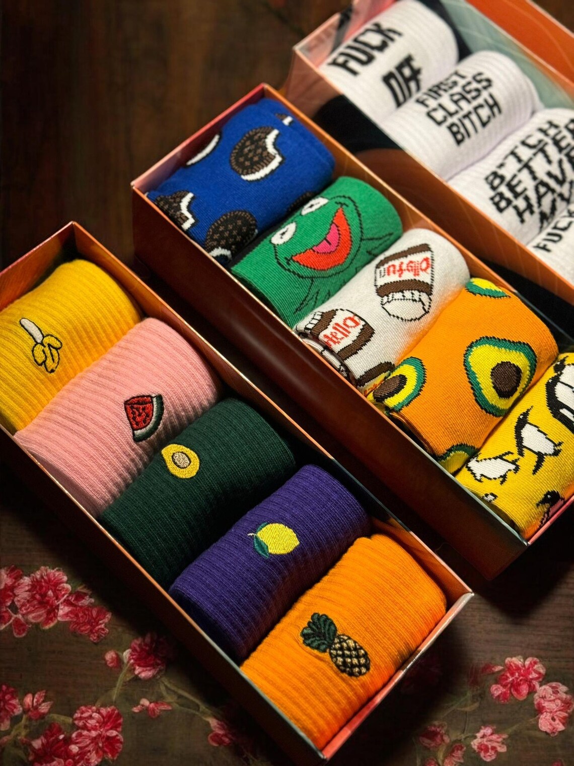 Festive Christmas Sock Gift Set – Holiday-themed Cozy Socks Green ...