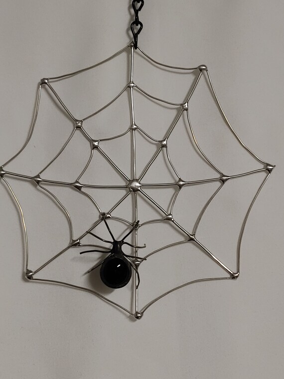 Halloween Wire Web With Glass Spider made to Order | Etsy