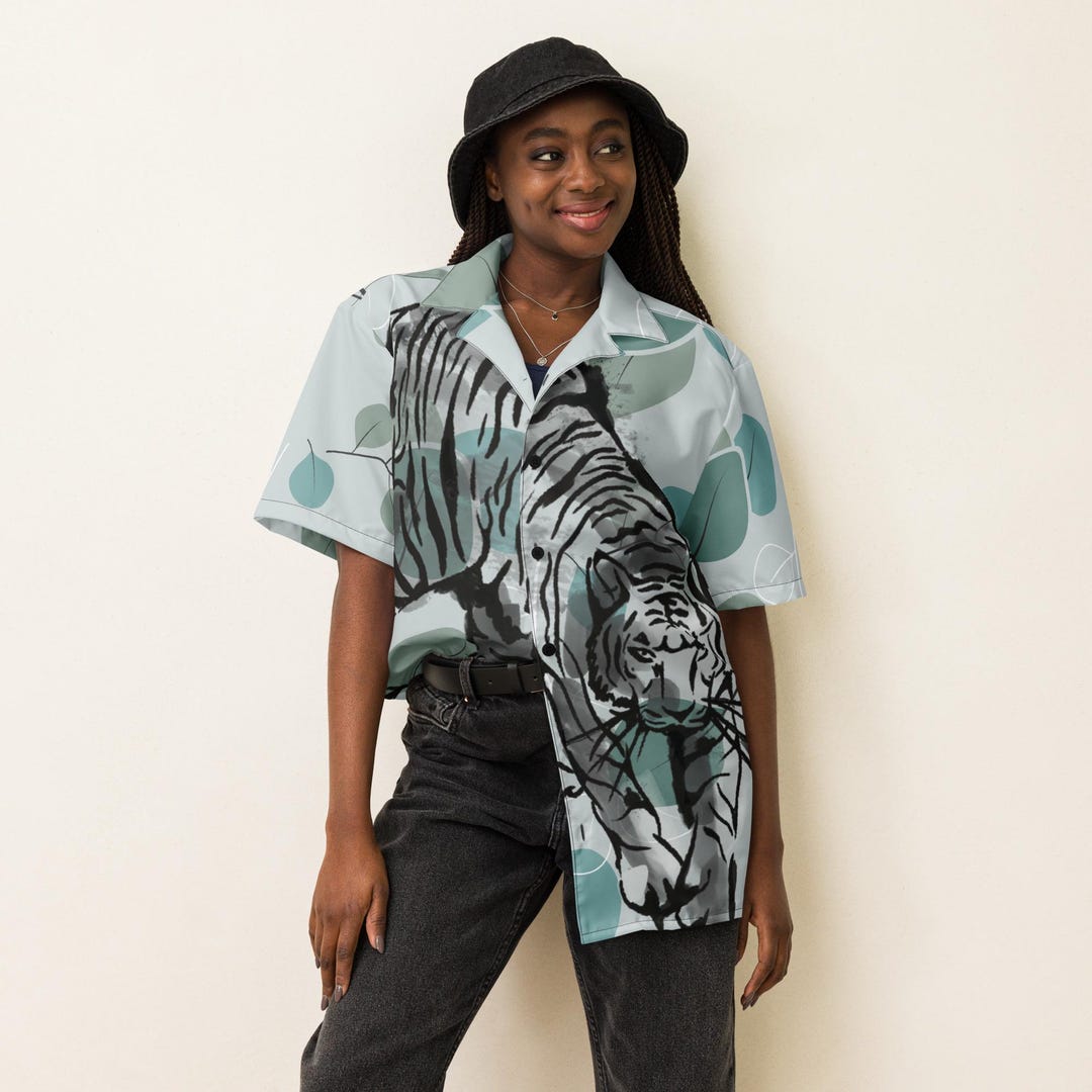 Button Shirt With Tiger Graphic Design for Men and Women, Stylish Tiger ...
