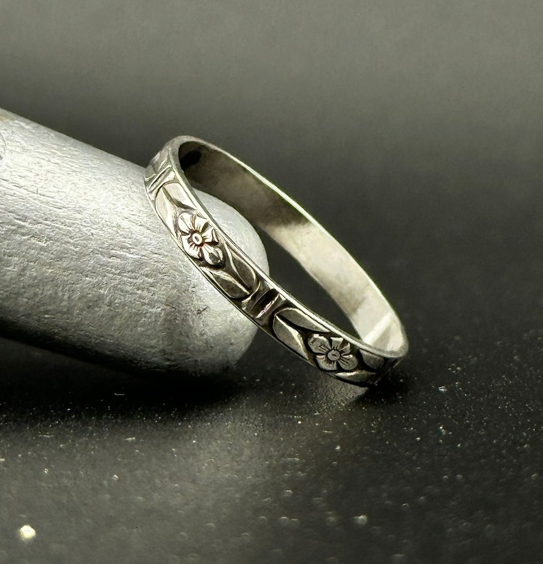 Engraved Victorian Sterling Silver Band - Elegant Antique-style Pretty ...