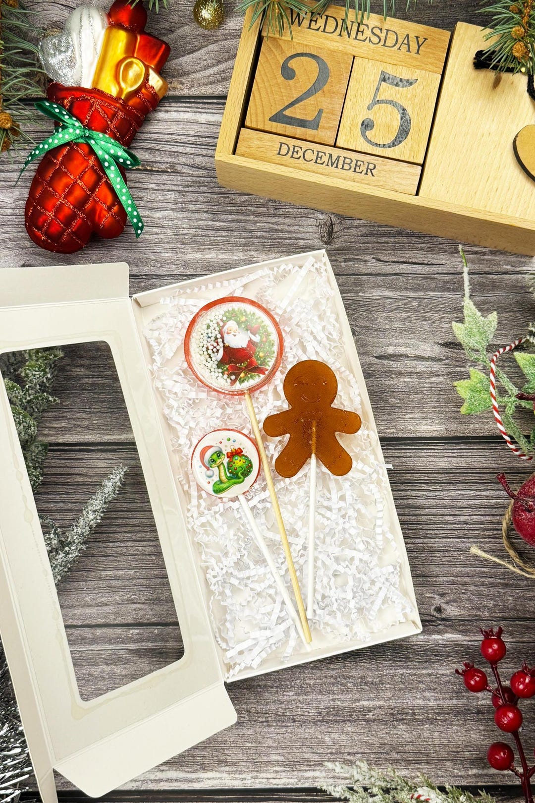 Sweet Gift Set for Christmas. Sweet Gift Set for New Year. Shaker ...