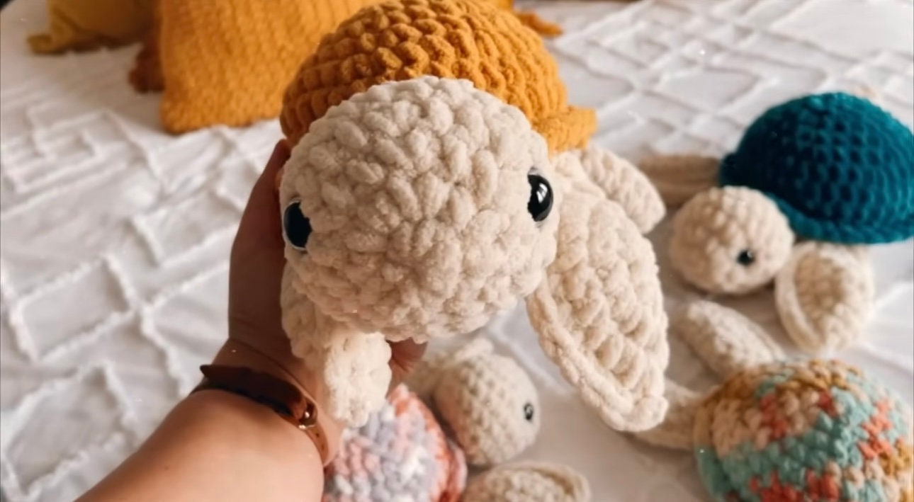 PATTERN: Fred the Turtle Pattern Amigurumi Chunky Turtle Pattern Super ...