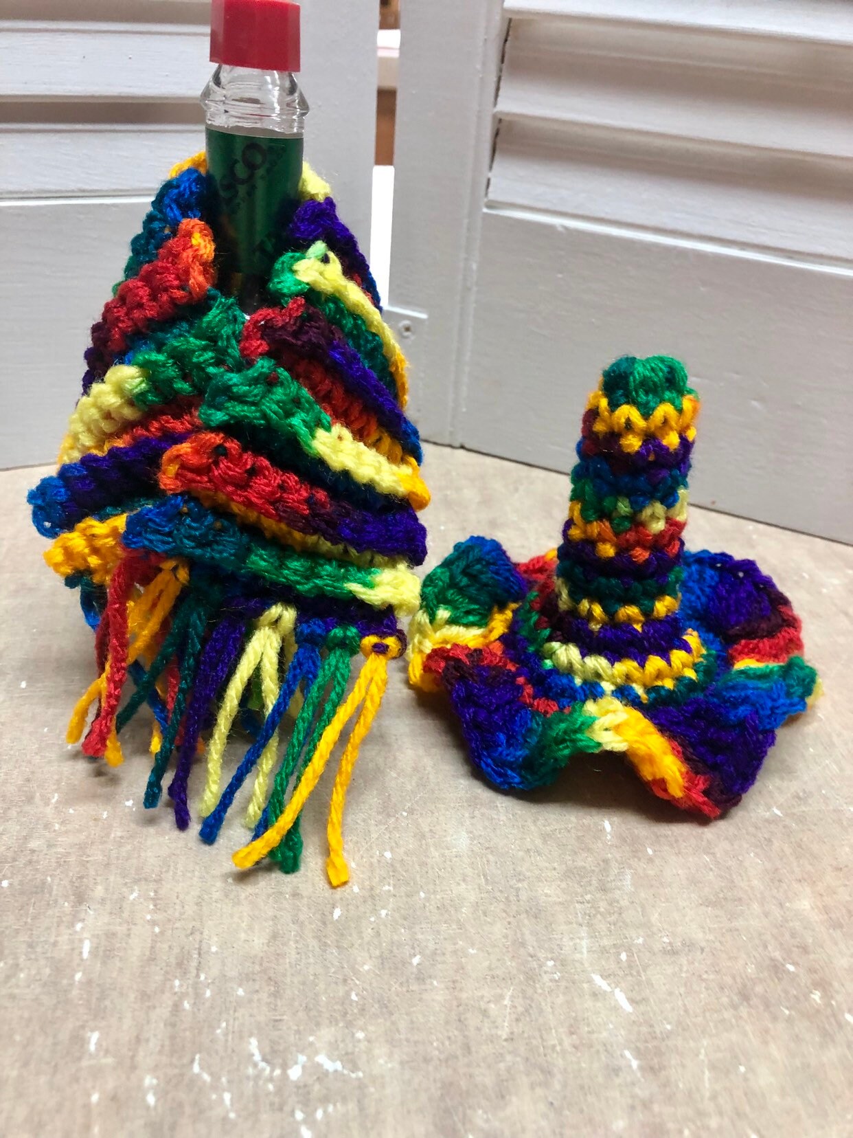 Crochet Hot Sauce Bottle Cover With Ruffled Sombrero Kitchen Cafe Decor ...