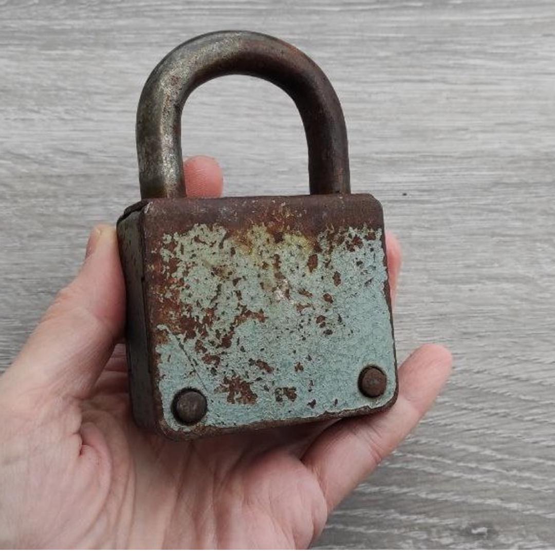Vintage Padlock With Key, Old Metal Working Lock, Heavy Padlock ...