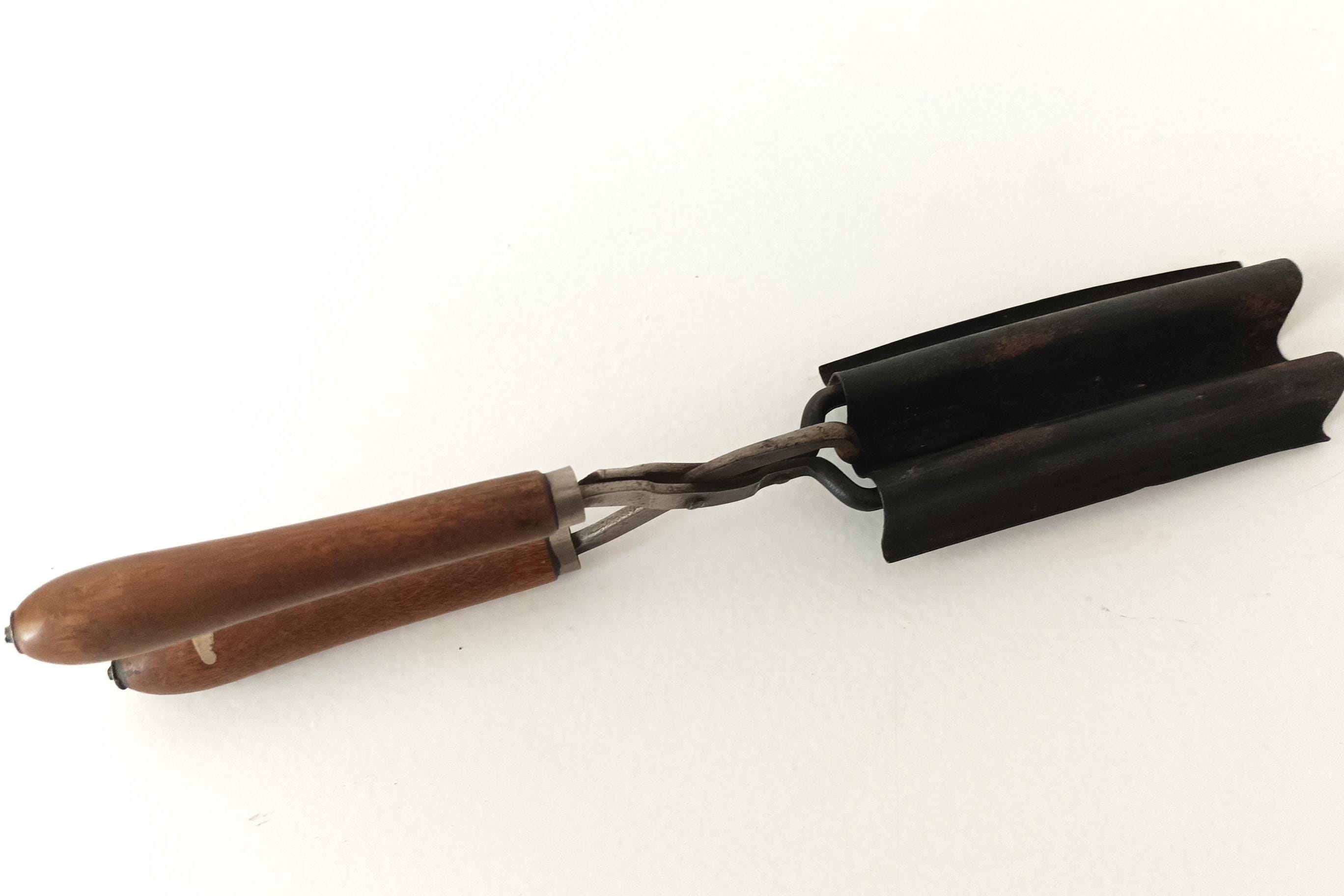 Primitive Hair Crimper, Vintage Hair Curler, Old Fashion Ferrous Hair ...