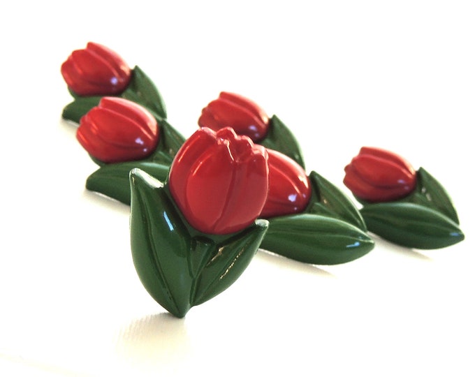 Red Tulip Buttons by Buttons Galore // Flower Novelty Buttons - Etsy