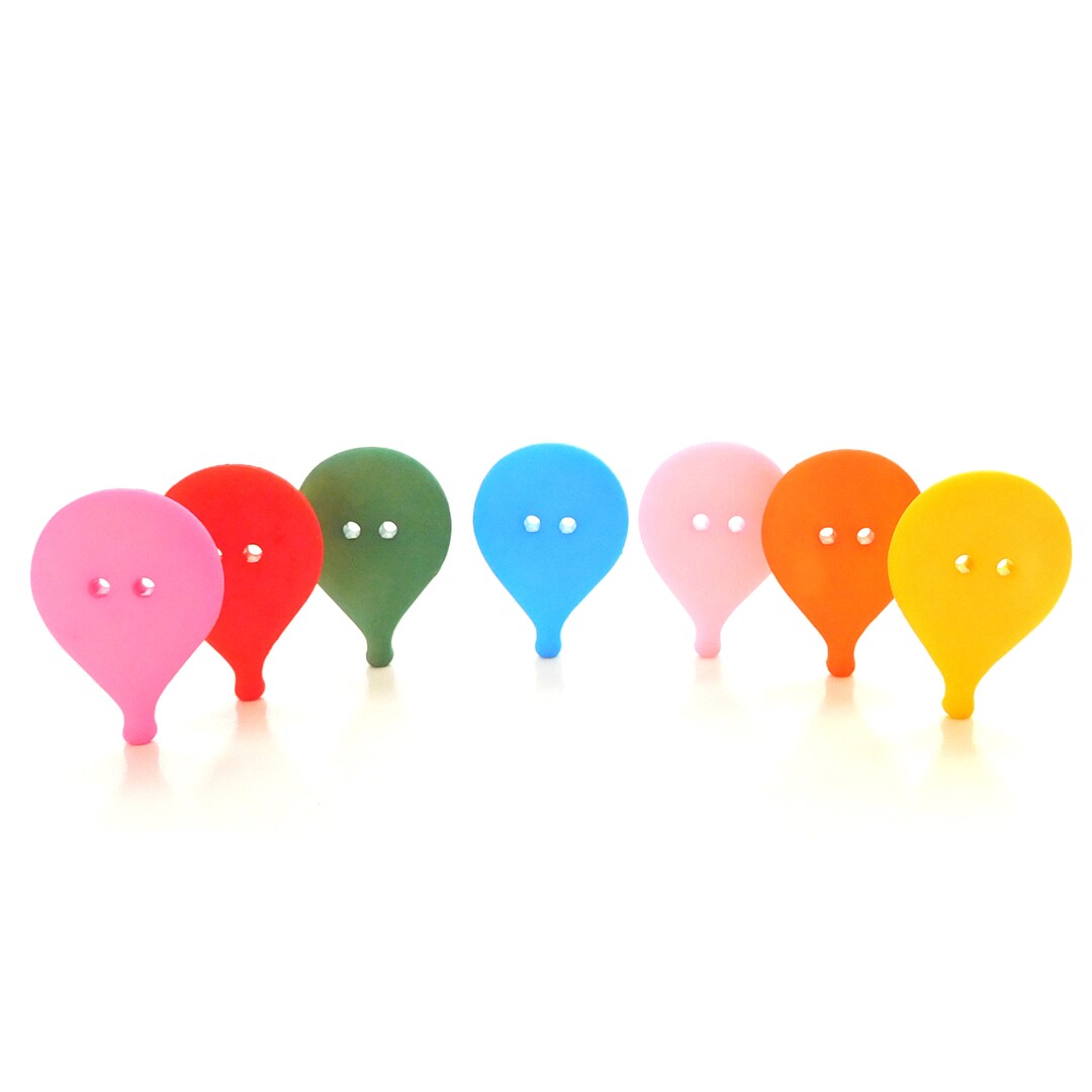 Balloon Buttons by Buttons Galore // Party Celebration Embellishments ...