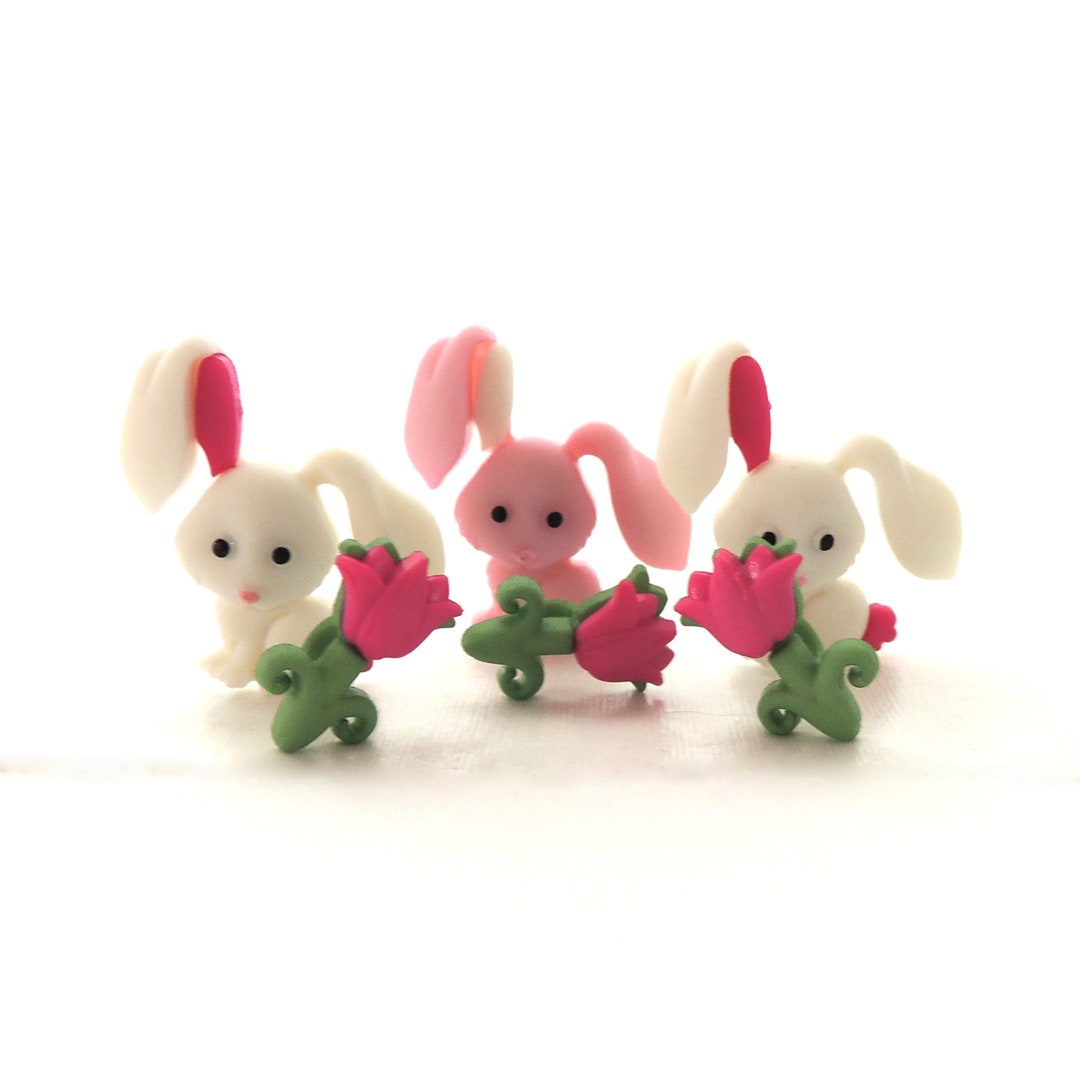 Bunny Love Buttons by Dress It up // Jesse James Easter Novelty ...