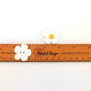 Large Sew Through Daisy Buttons by Dill / Flower Embellishments - Set ...