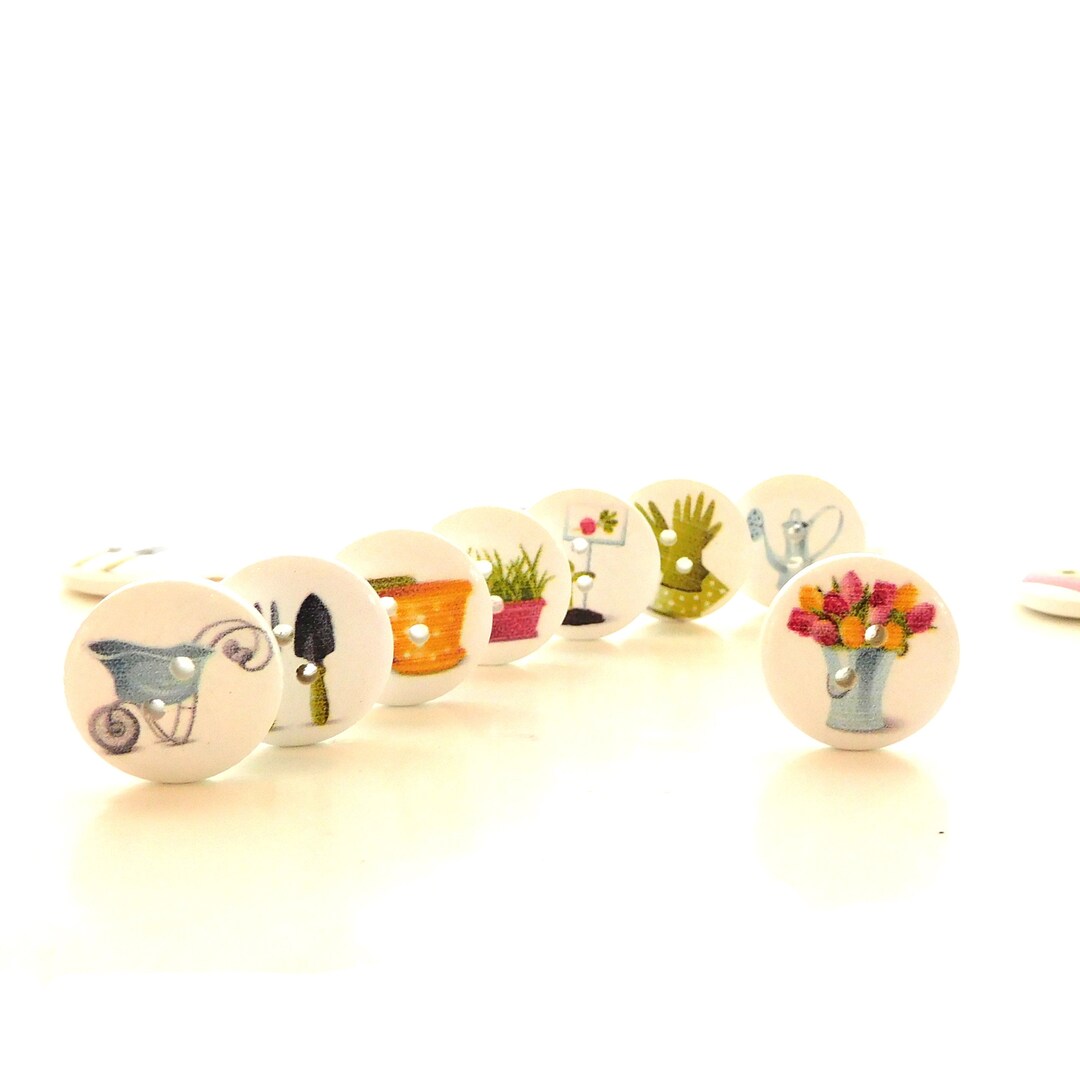 Round Wood Gardening Buttons / Sew Through Spring Planting ...