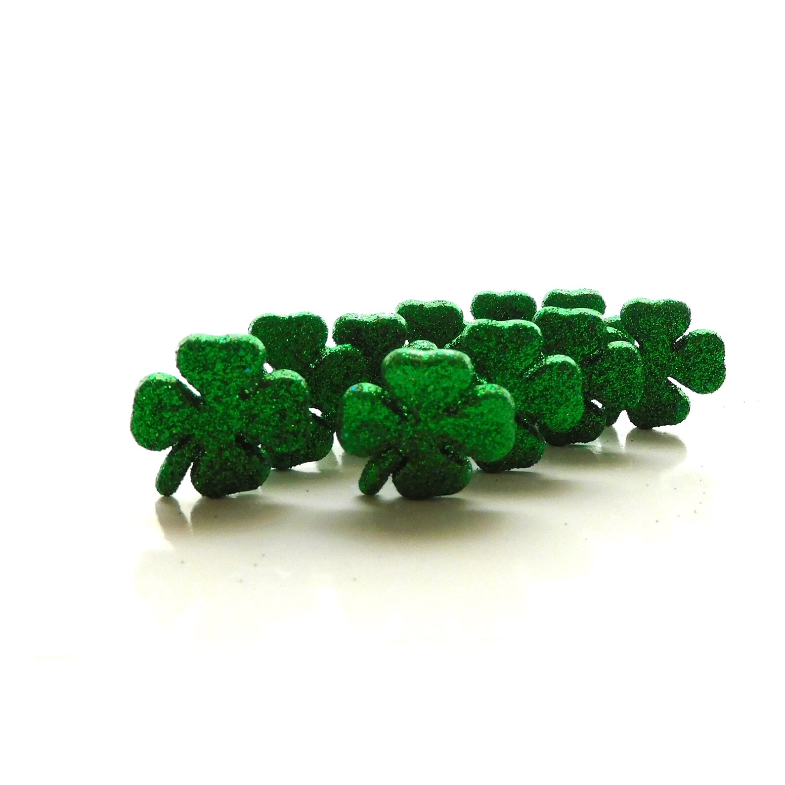 Glitter Shamrocks Buttons by Buttons Galore / St Patrick's Day Craft ...