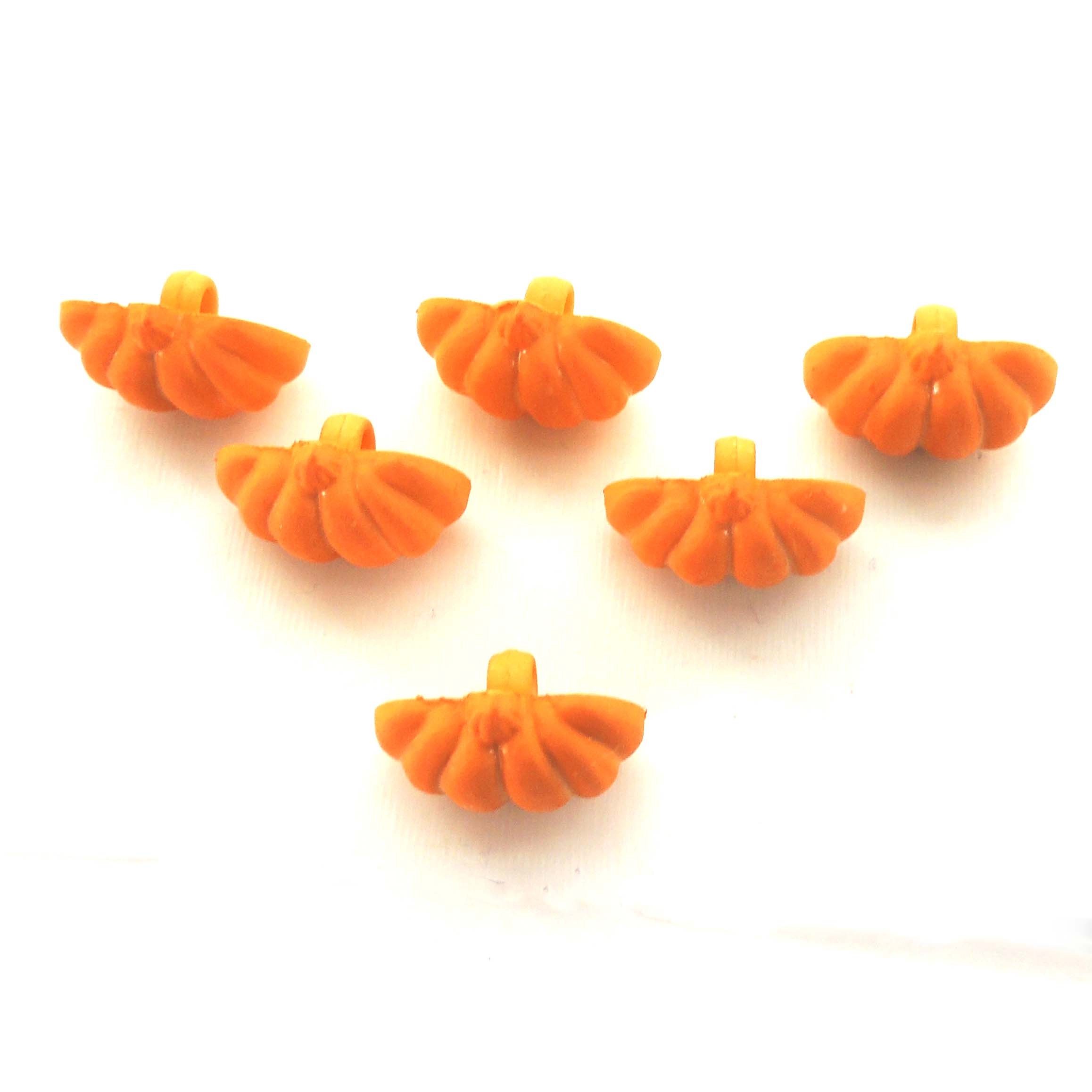 Pumpkin Buttons by Buttons Galore / Halloween Craft Embellishments ...