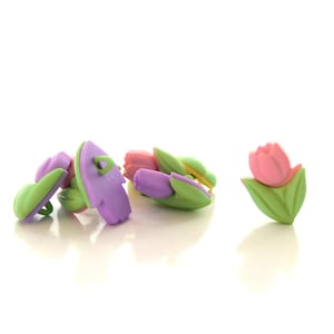 Tulips Buttons by Shelly's Buttons and More / Floral Craft ...