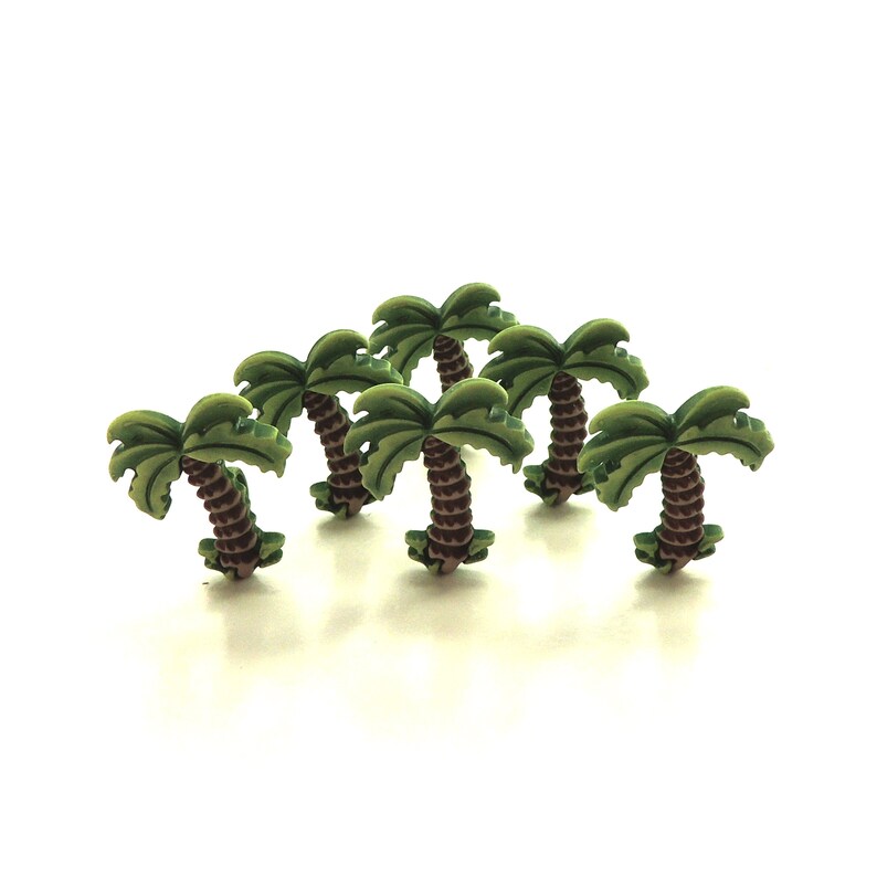Palm Tree Buttons by Buttons Galore / Beach Green Vacation Sun - Etsy