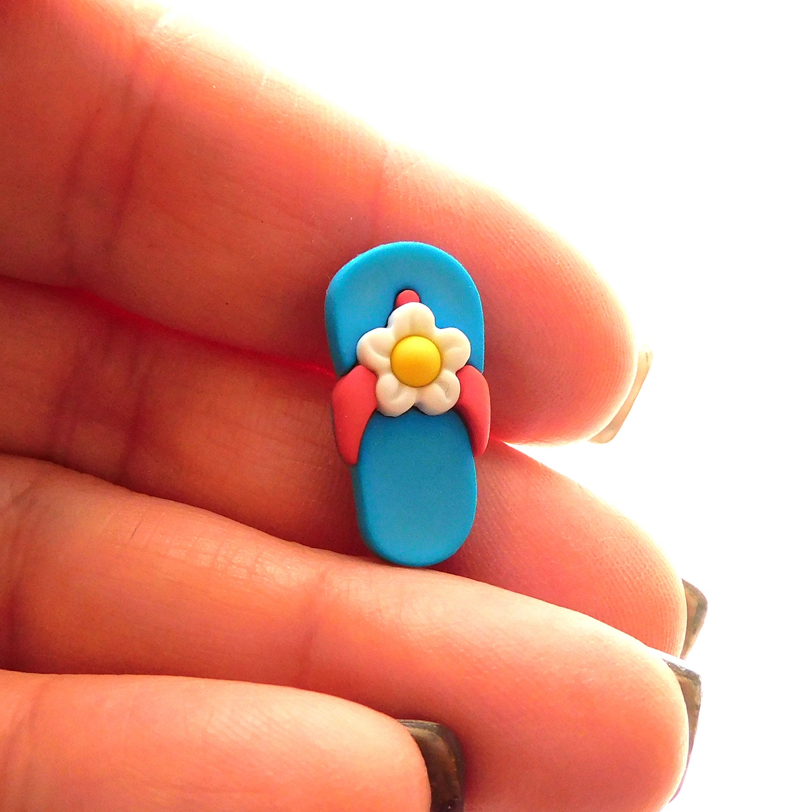 Fun in the Sun Flip Flop Buttons by Buttons Galore - Etsy