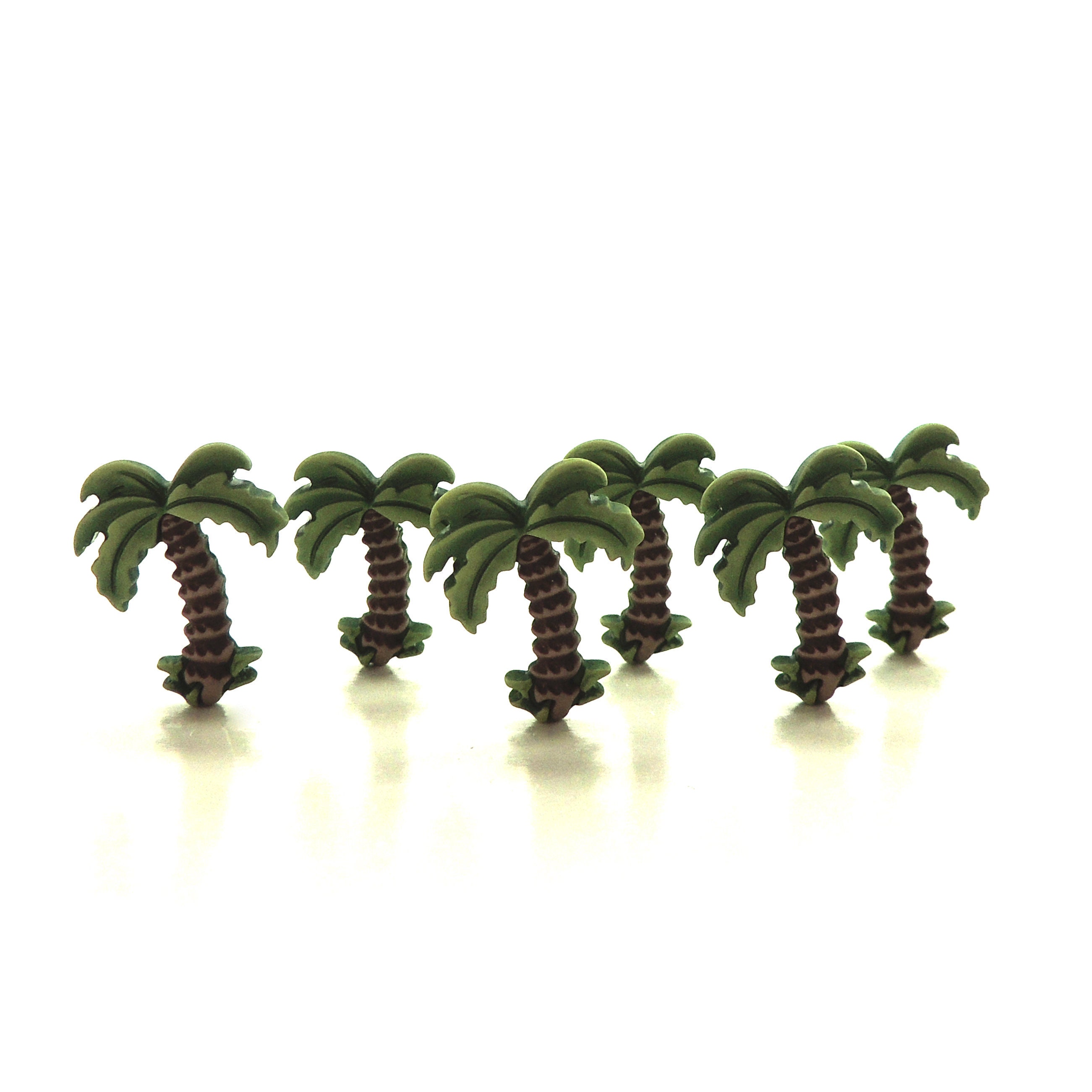 Palm Tree Buttons by Buttons Galore / Beach Green Vacation Sun | Etsy