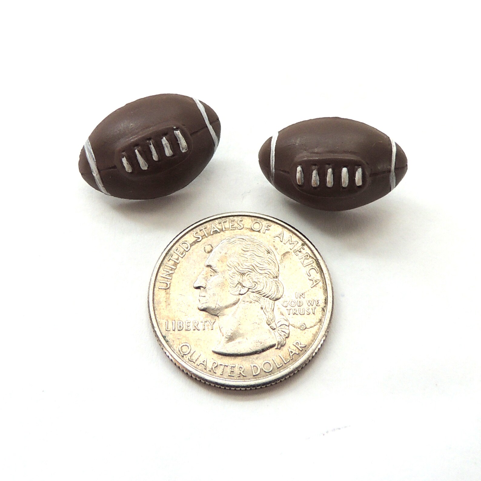 Large Football Buttons by Flair Originals: Novelty Sports ...