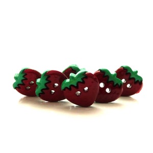 Strawberry Buttons by Buttons Galore / Fruit Craft Embellishment Set of ...