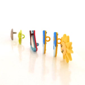 Surf's up Buttons by Buttons Galore // Novelty Beach Ocean ...