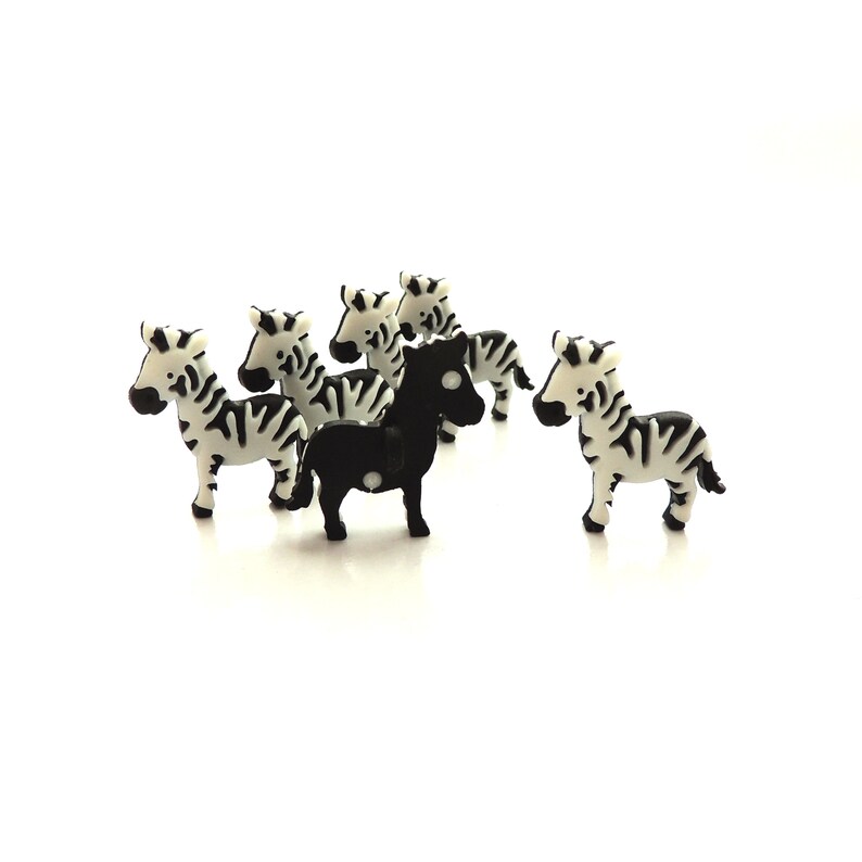 Zebra Buttons by Dress It up // Animal Zoo Safari Kids Crafts - Etsy