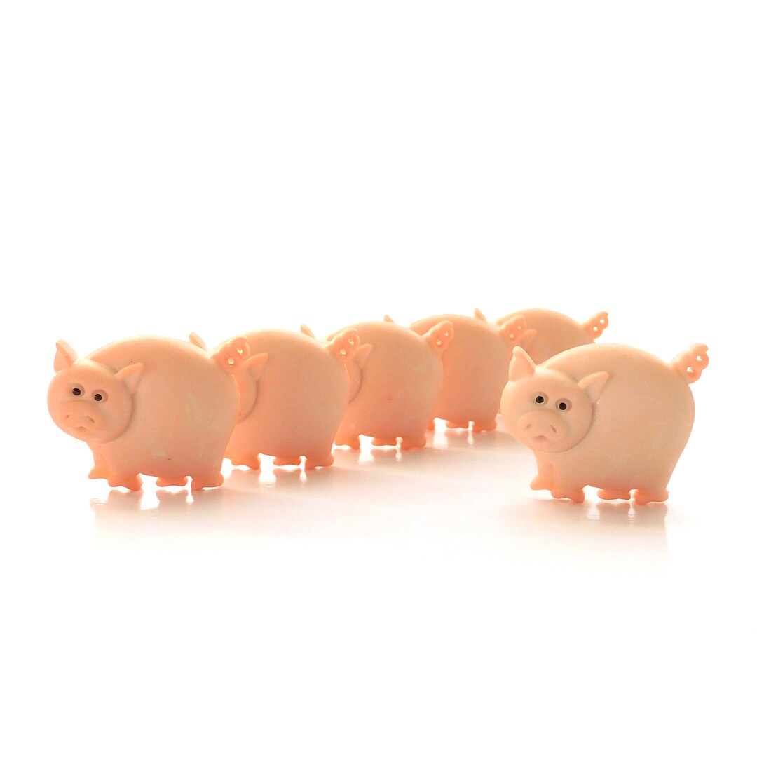 Chubby Pig Buttons by Dress It Up: Farm Animal Embellishments - Set of ...