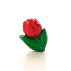 Red Tulip Buttons by Buttons Galore // Flower Embellishments -- Set of ...