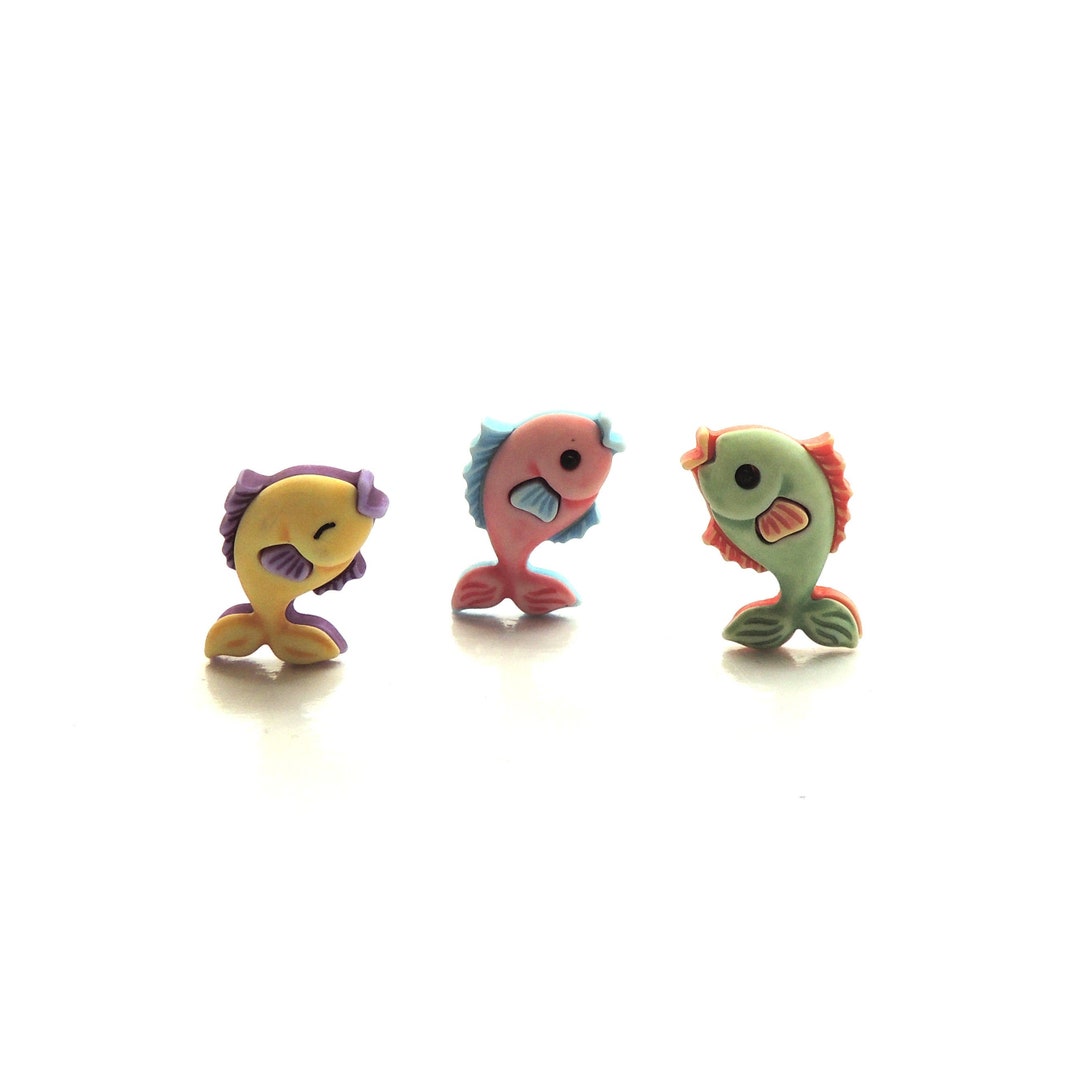 Bright Fish Buttons by Buttons Galore / Novelty Embellishments - Etsy