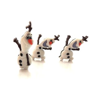 Frozen Olaf Buttons by Dress It up / Jesse James Disney Embellishments ...
