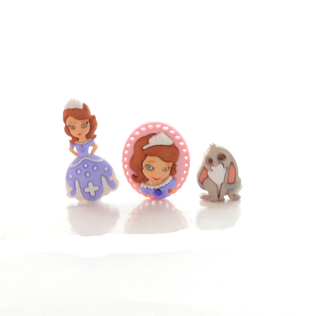Sofia the First Buttons by Dress It up / Jesse James Disney Embellishments - Etsy
