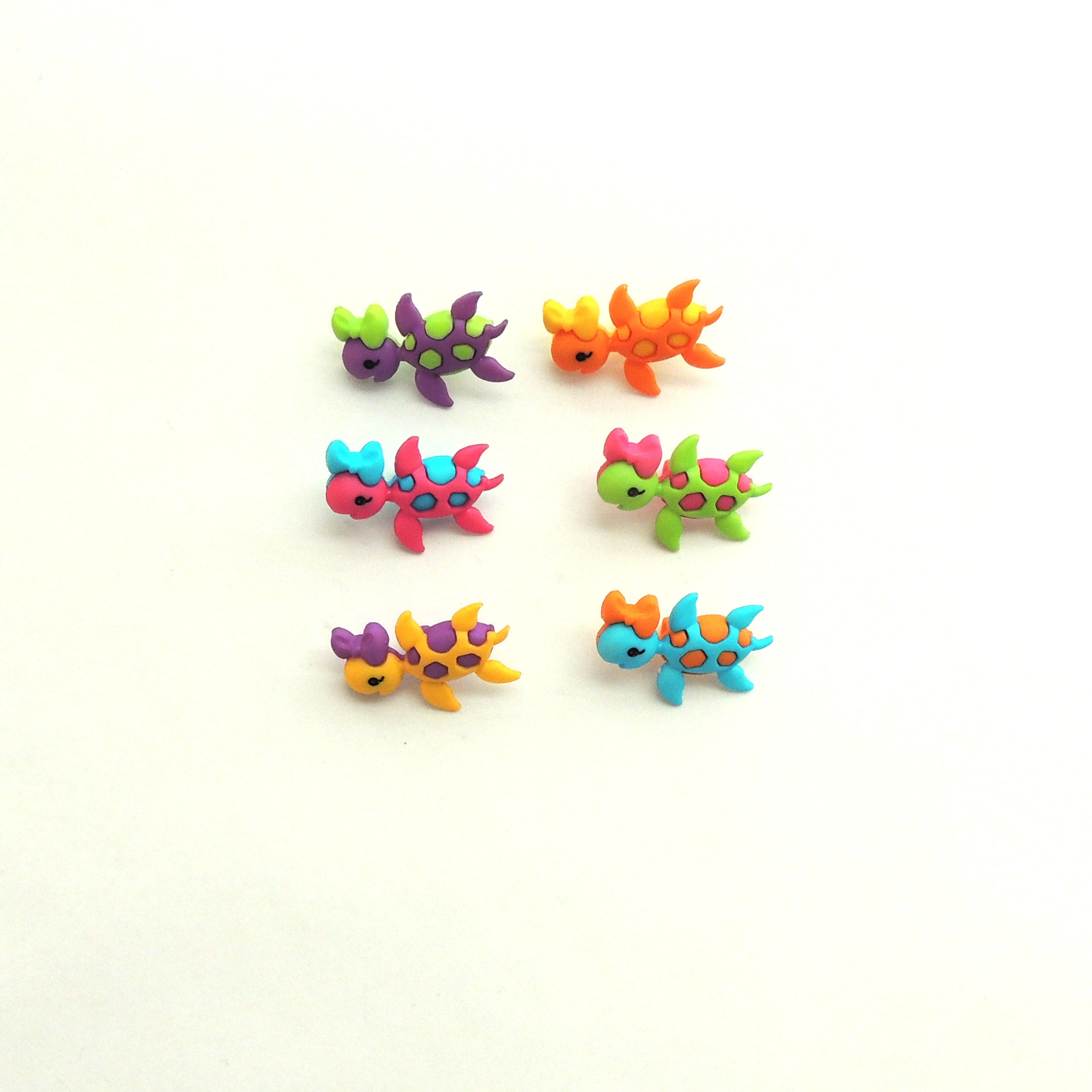 Sea Turtle Buttons by Dress It up // Rainbow Ocean Creatures | Etsy