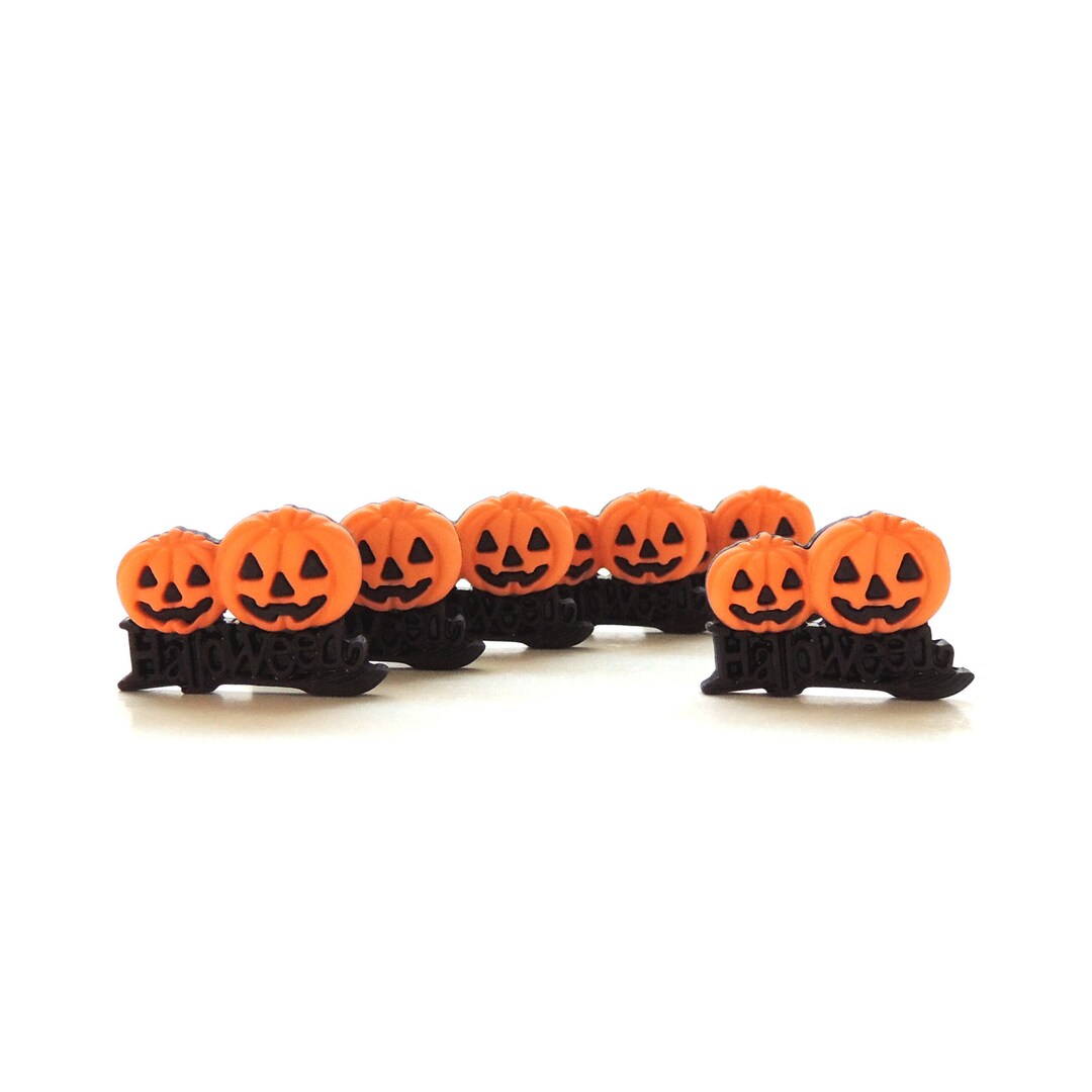 Double Jack O'lantern Buttons by Buttons Galore / Halloween Pumpkin ...