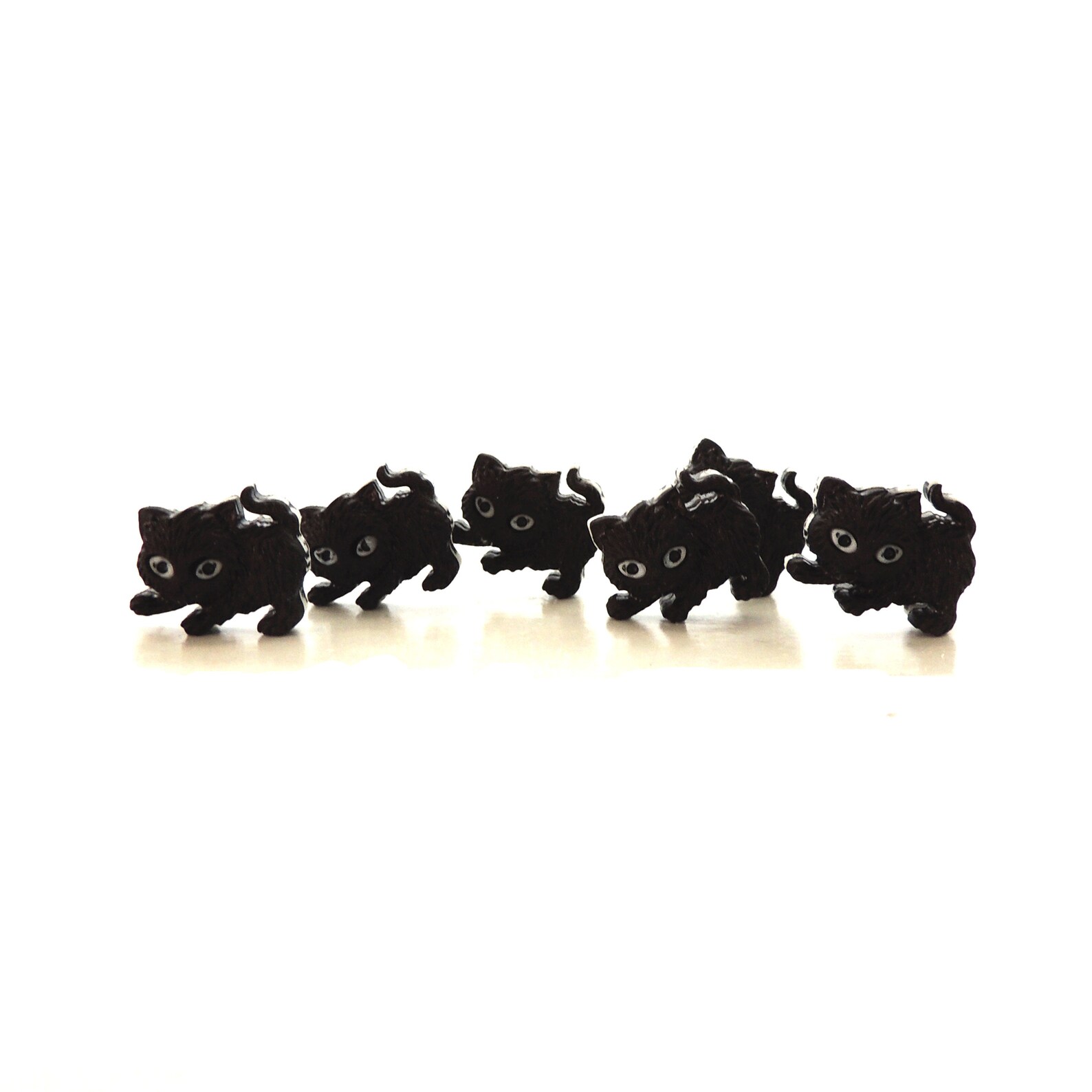 Black Cat Buttons by Buttons Galore/ Halloween Craft Embellishment - Etsy