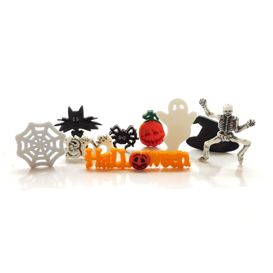 Spooktacular Buttons by Dress It up / Novelty Halloween Embellishments ...