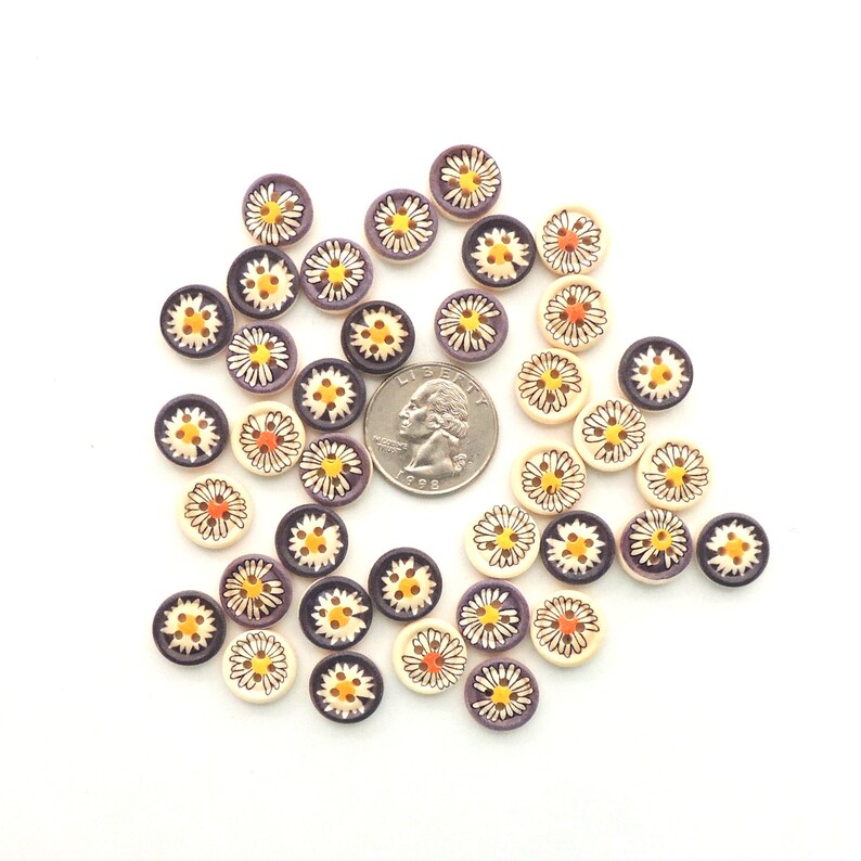 Round Wood Daisy Buttons: Sewing Scrapbook Embellishments (10pc) - Etsy