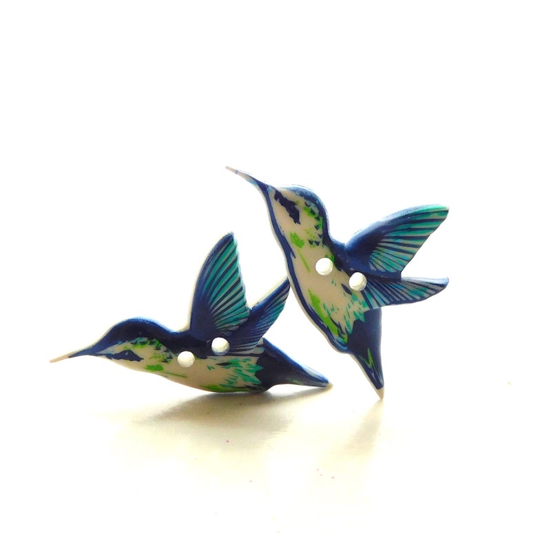 Hummingbird Buttons by Dill / Bird Sew Through Embellishments | Etsy