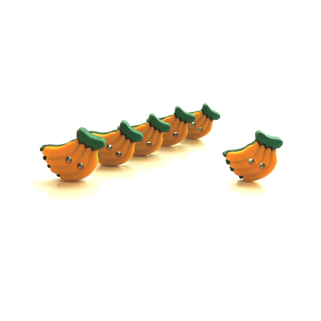 Banana Bunch Buttons by Buttons Galore / Novelty Fruit Food ...