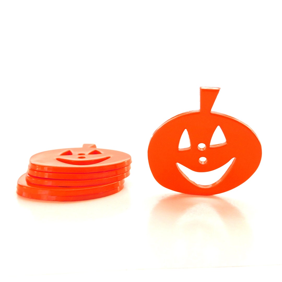 Smiling Pumpkin Buttons by Flair / Flat Halloween Embellishments ...