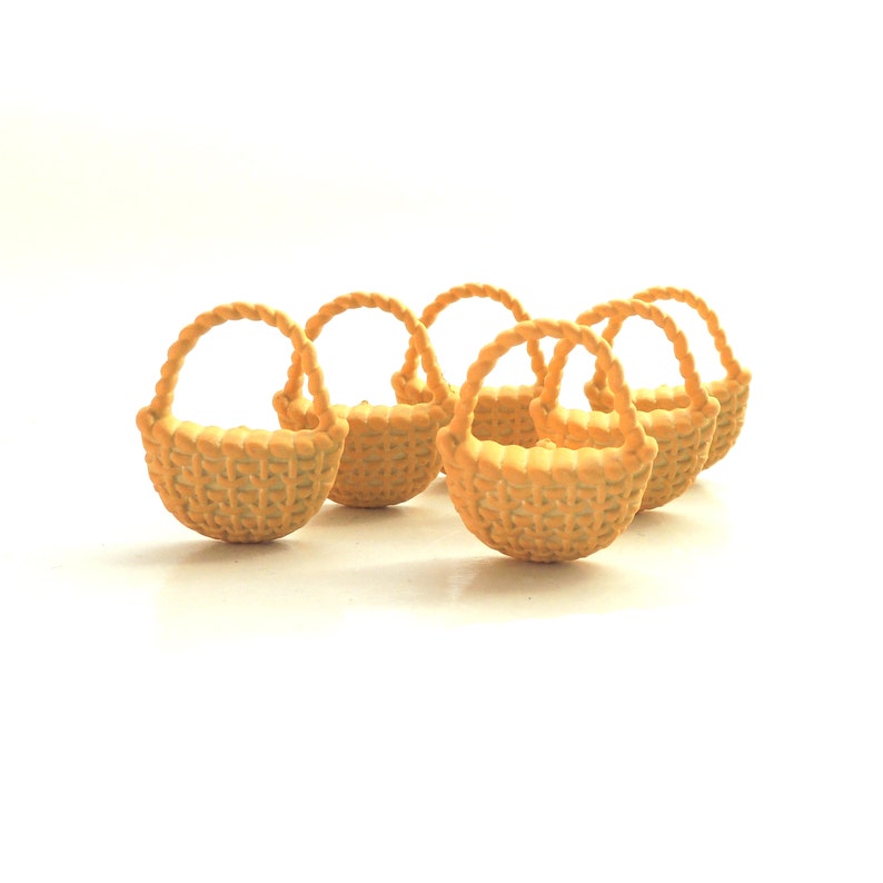 Basket Buttons - Buttons Galore / Novelty Sewing Embellishments - Etsy