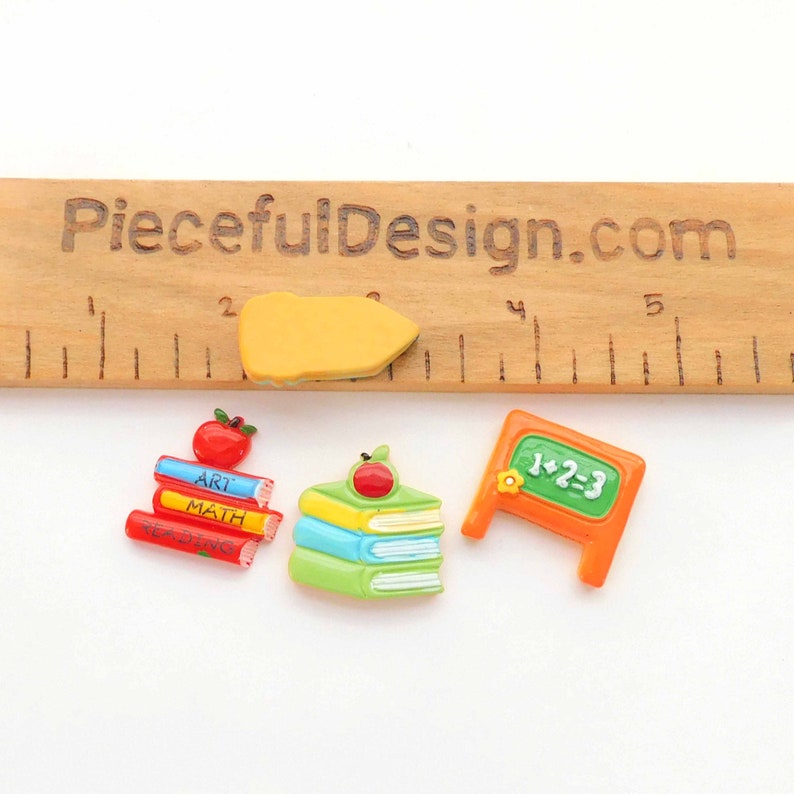 School Days Flat Back Embellishments / Education and School Cabochons ...