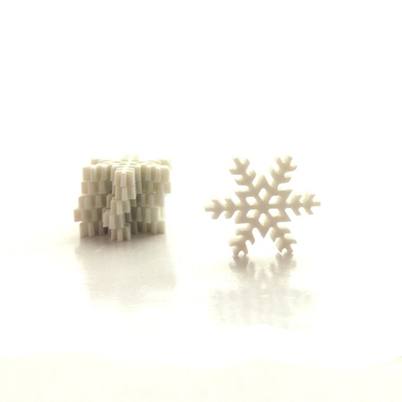 Small Spiky Snowflake Buttons by Buttons Galore // Winter Snow - Etsy