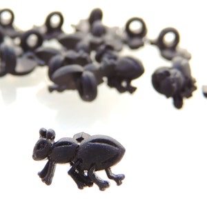 Ant Buttons by Buttons Galore // Novelty Sewing Scrapbooking Insect ...