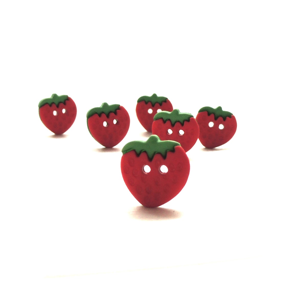 Strawberry Buttons by Buttons Galore / Sewing Crochet Knitting | Etsy